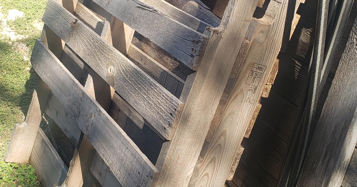 Two Pallets for Free in New Braunfels, TX | For Sale & Free — Nextdoor