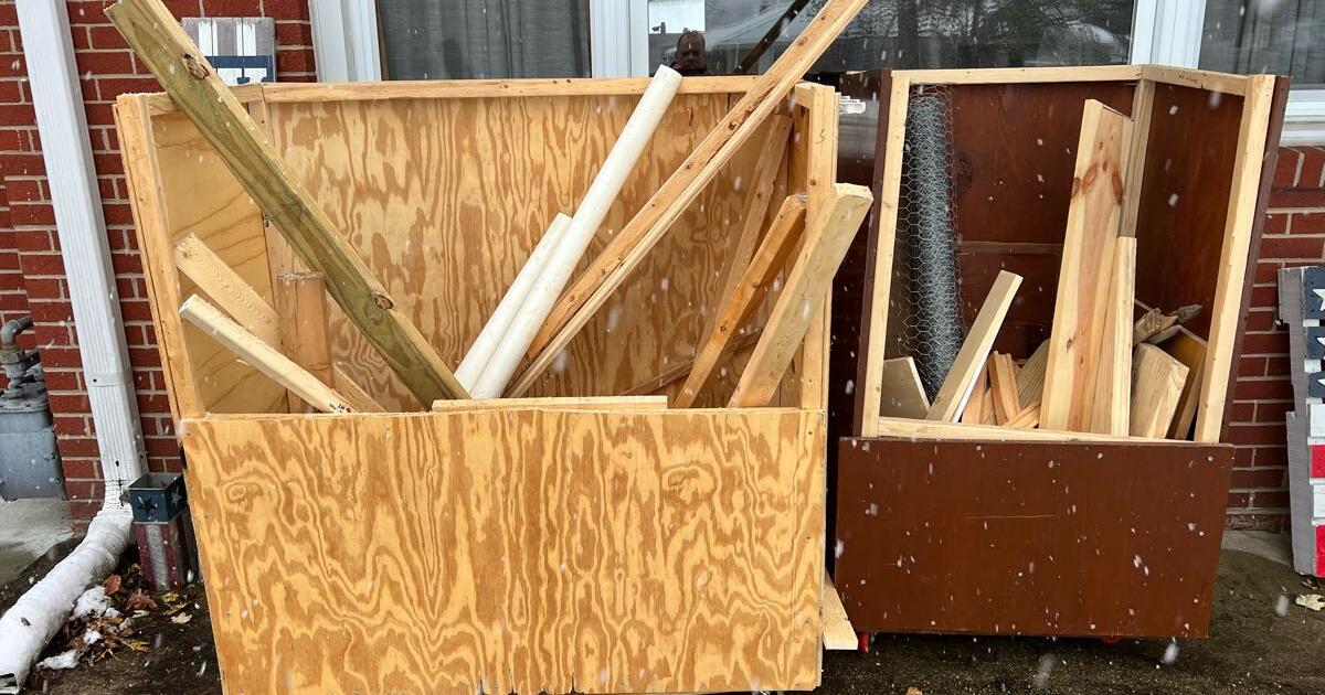Scrap wood and rolling wood boxes in Anderson, IN | For Sale & Free ...
