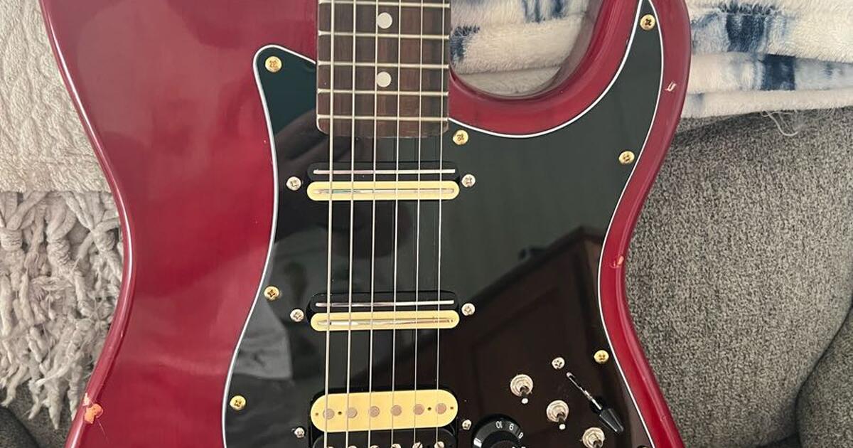 Relic super strat style for $200 in Englewood, FL | For Sale & Free ...