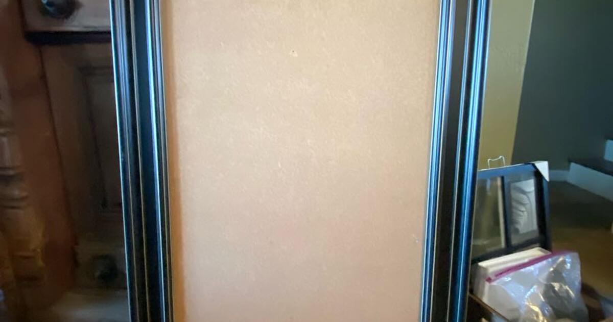 Large wood framed pinboard for $50 in Tehachapi, CA | For Sale & Free ...