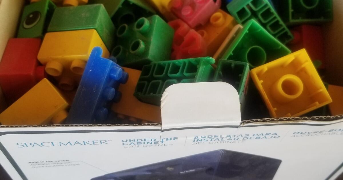 Box 8 X 5 1/2 X 8 medium sized Legos for $13 in Queen Creek, AZ | For ...