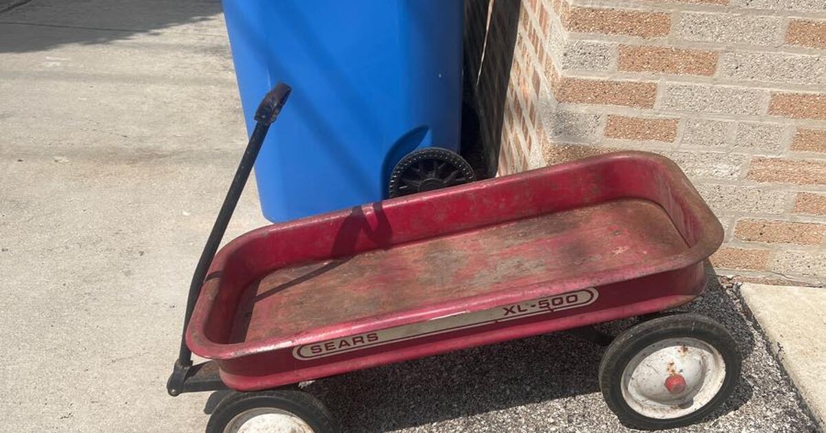 Sears Red Wagon for Free in Chicago, IL | For Sale & Free — Nextdoor