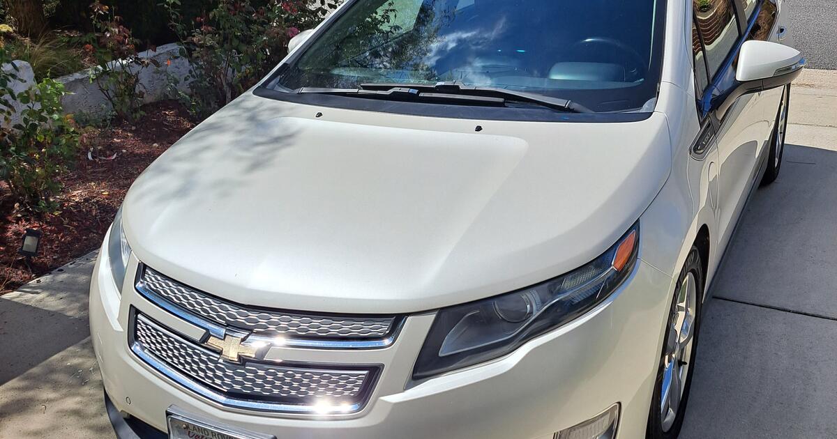 2012 Chevrolet Volt(PHEV) White Premier Package for $4995 in Agoura ...