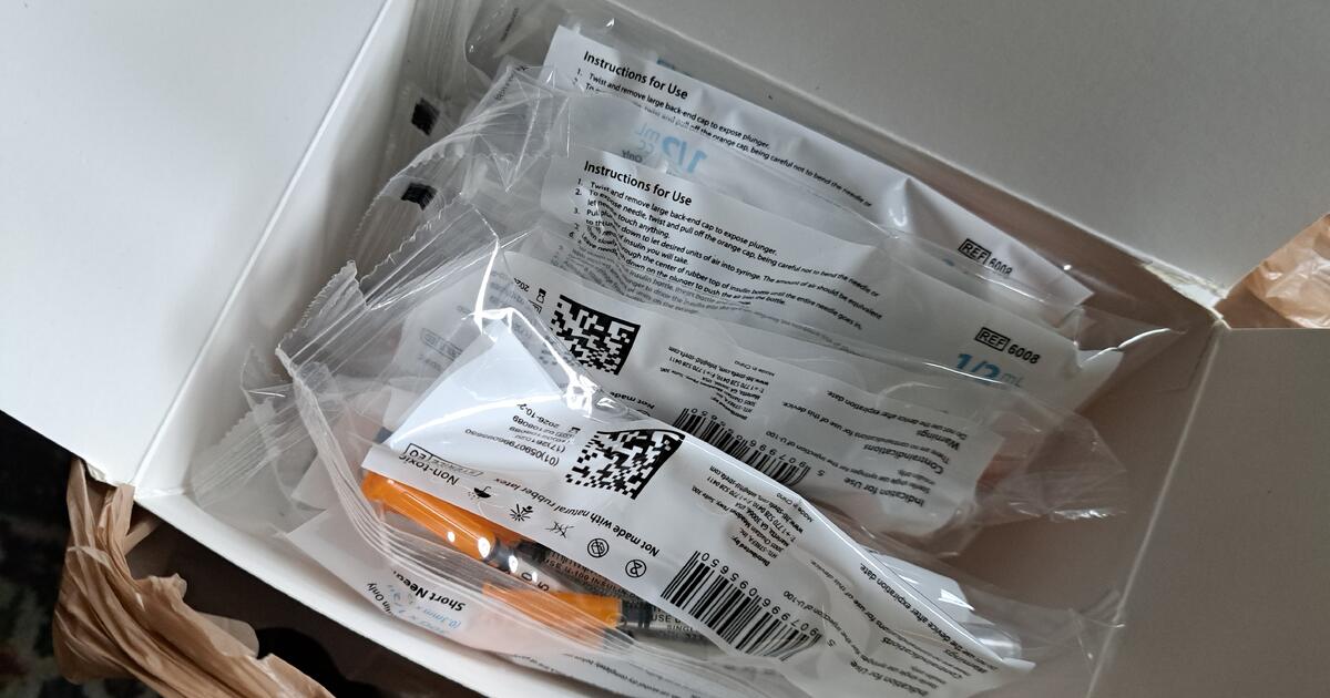 Box of Medical Supplies single use syringes 5 full boxes for Free in ...