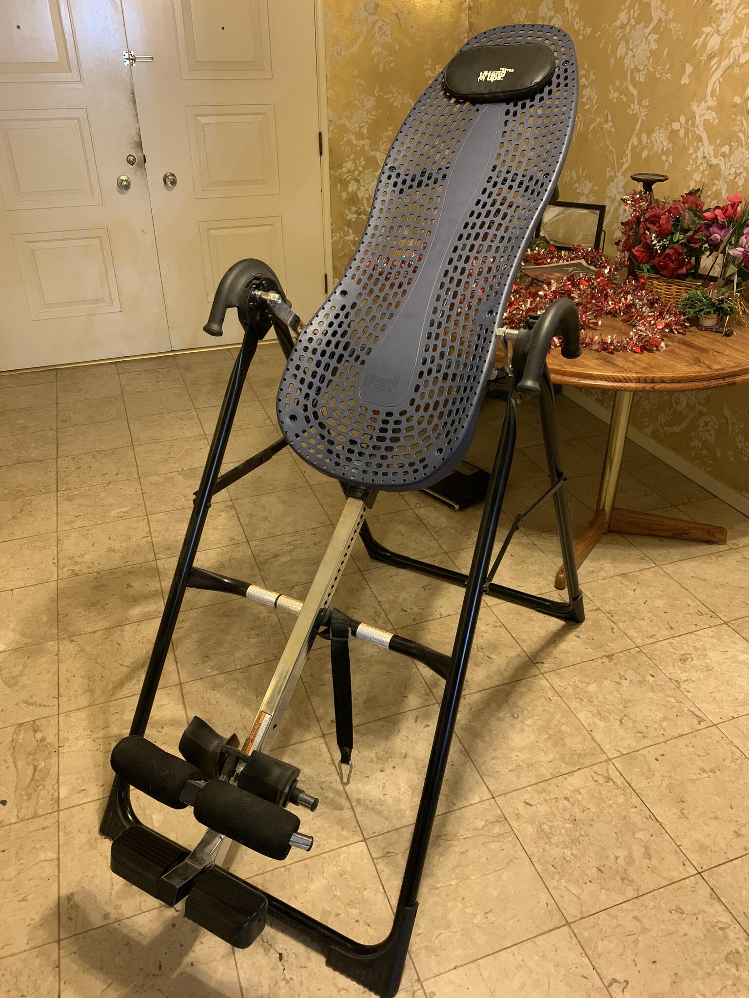 Free Teeter Hang Up for Free in Glendale, CA | For Sale & Free — Nextdoor