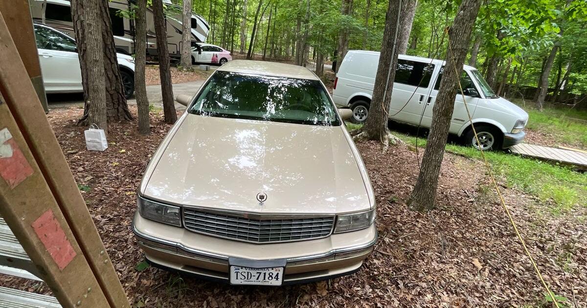 95 Cadillac Deville for $2800 in Midlothian, VA | Finds — Nextdoor