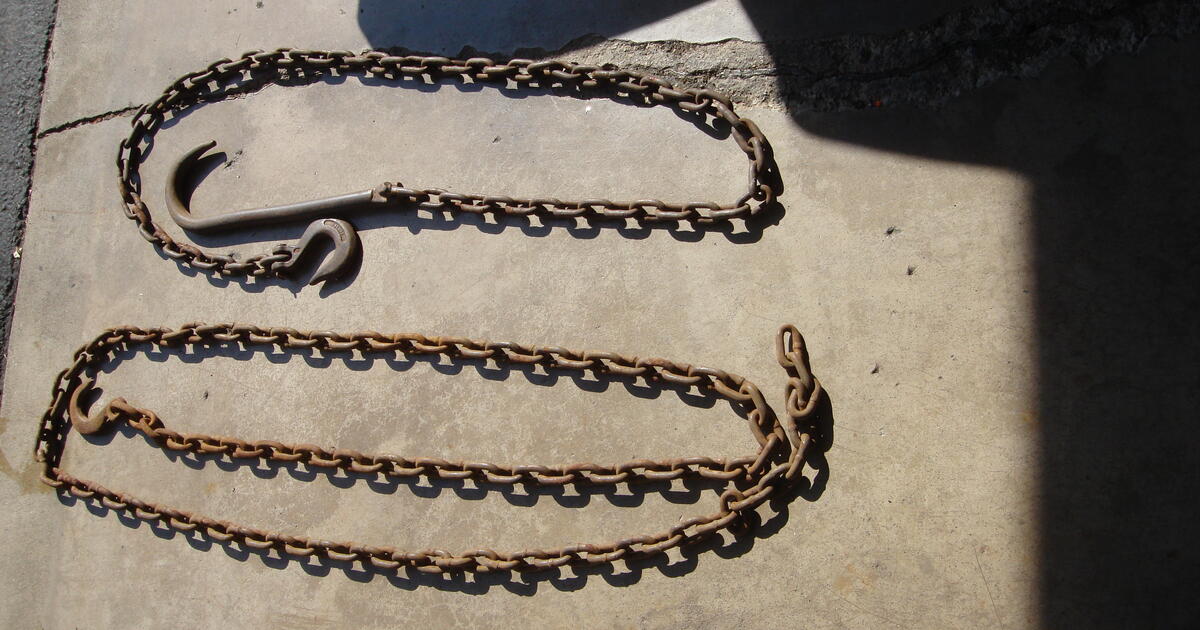 DIFFERENT LENGTHS OF LOG CHAINS for $15 in Aurora, IL | For Sale & Free ...