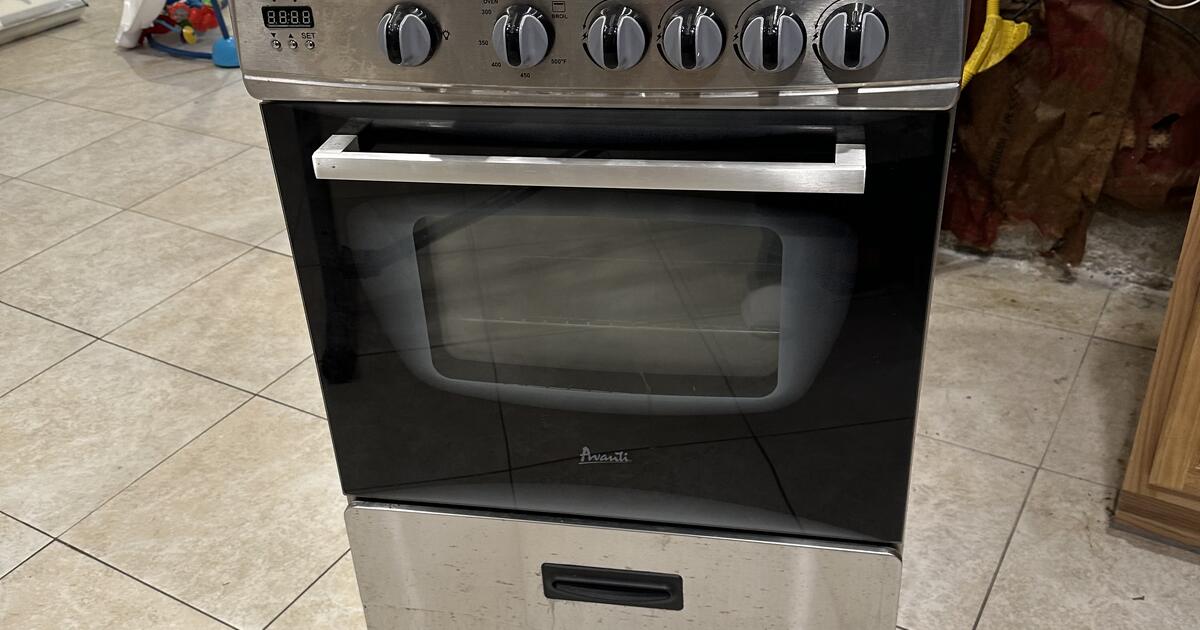 Avanti Gas Stove for $225 in Yonkers, NY | For Sale & Free — Nextdoor