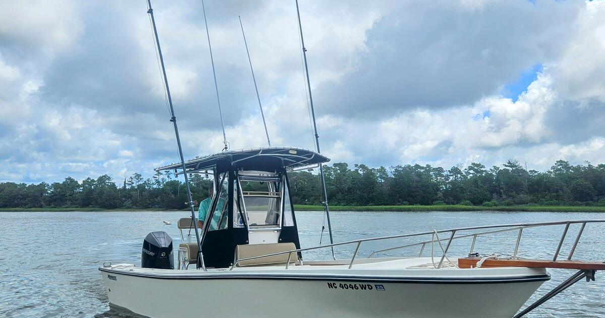 235 Mako Off Shore Fishing Boat for $57000 in Oak Island, NC | For Sale ...