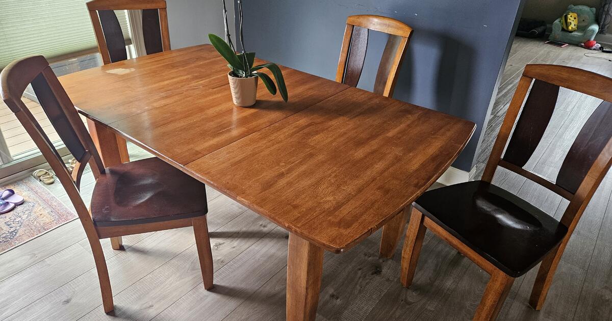 Dining Room Table w/ 4 Chairs And Insert for $100 in Rittman, OH | For ...