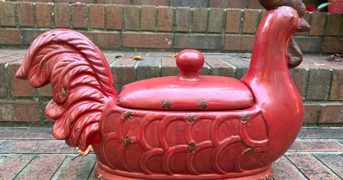 Red Rooster Ceramic Container for $25 in Atlanta, GA | For Sale & Free ...