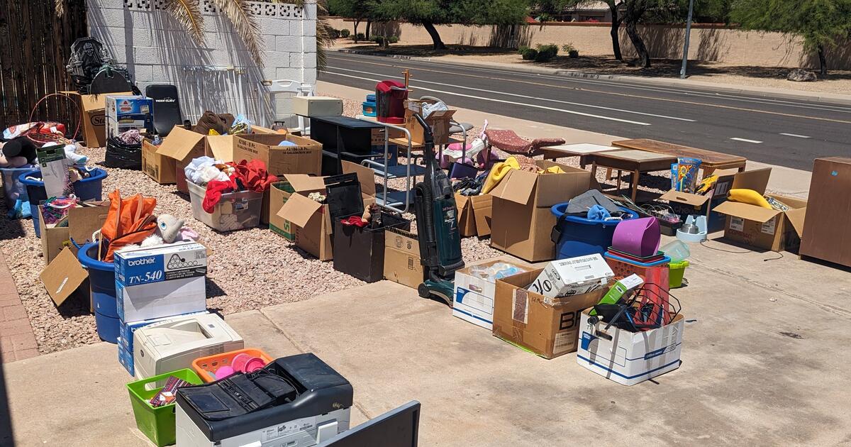 Free Yard Sale Leftover Items for Free in Mesa, AZ | For Sale & Free ...