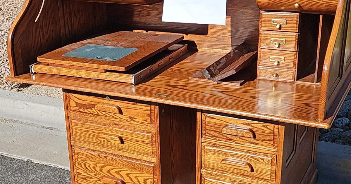 Wooden Roll-Top Computer Desk for Free in La Quinta, CA | For Sale ...