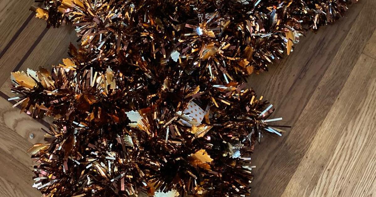Metallic Garland for $5 in Sacramento, CA | For Sale & Free — Nextdoor