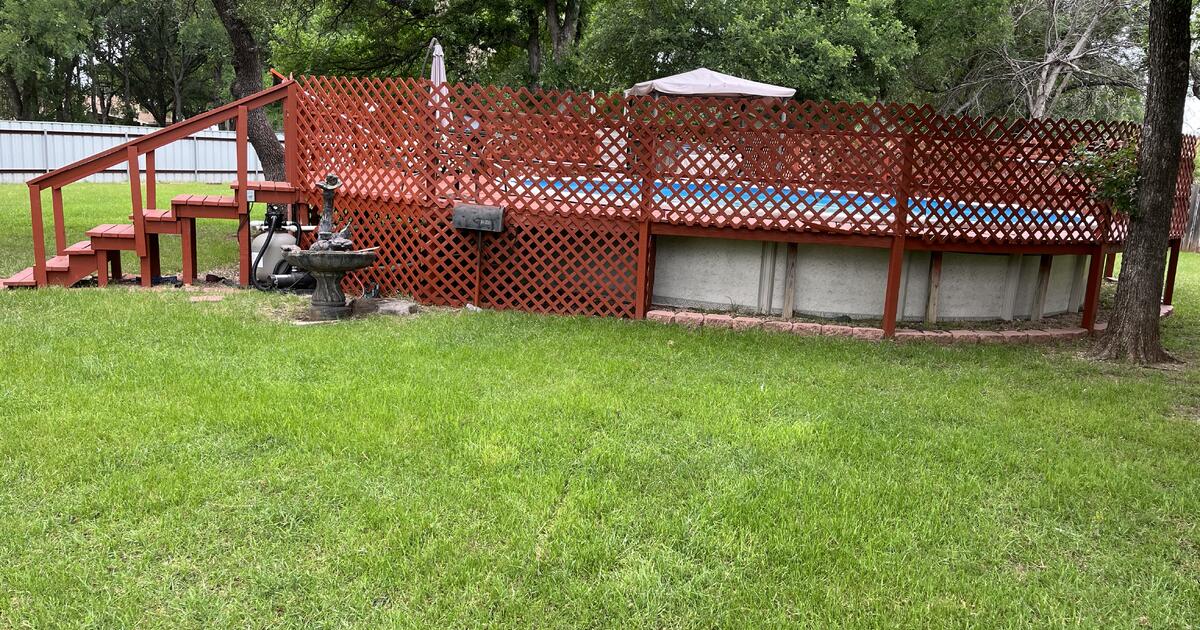 Swimming pool complete plus deck for $2700 in Copperas Cove, TX | For ...