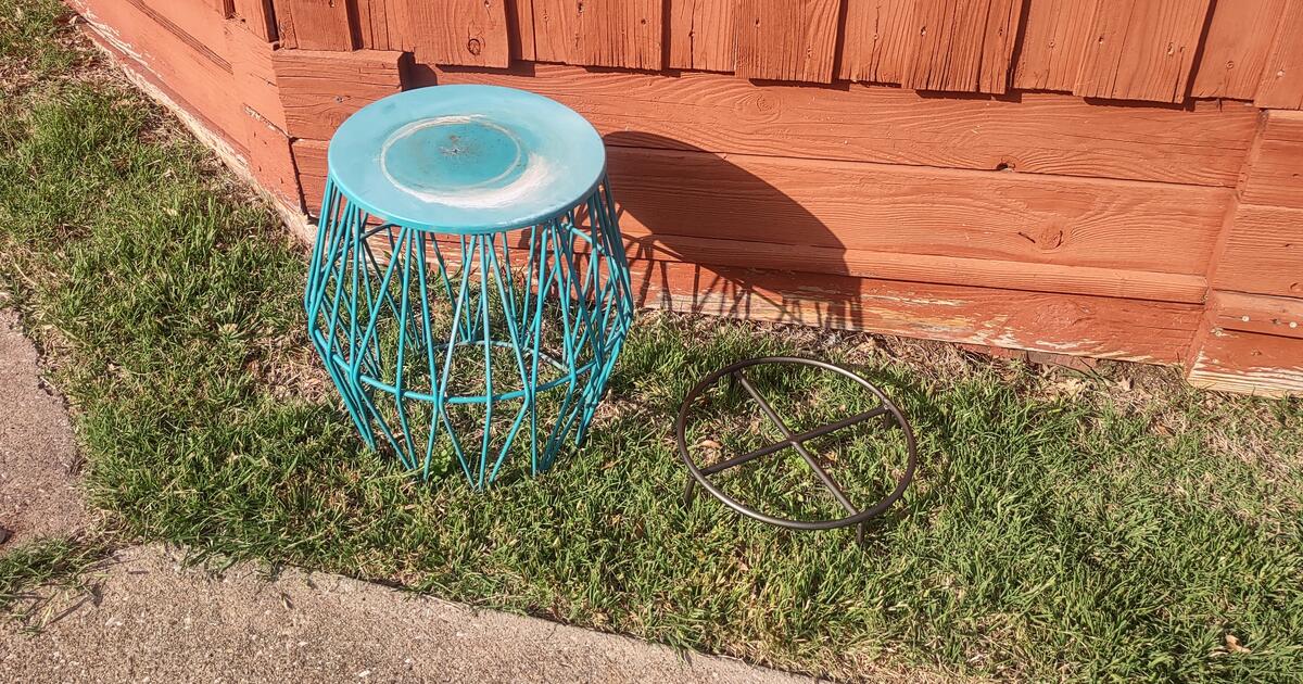 Plant stands for Free in Frisco, TX | For Sale & Free — Nextdoor
