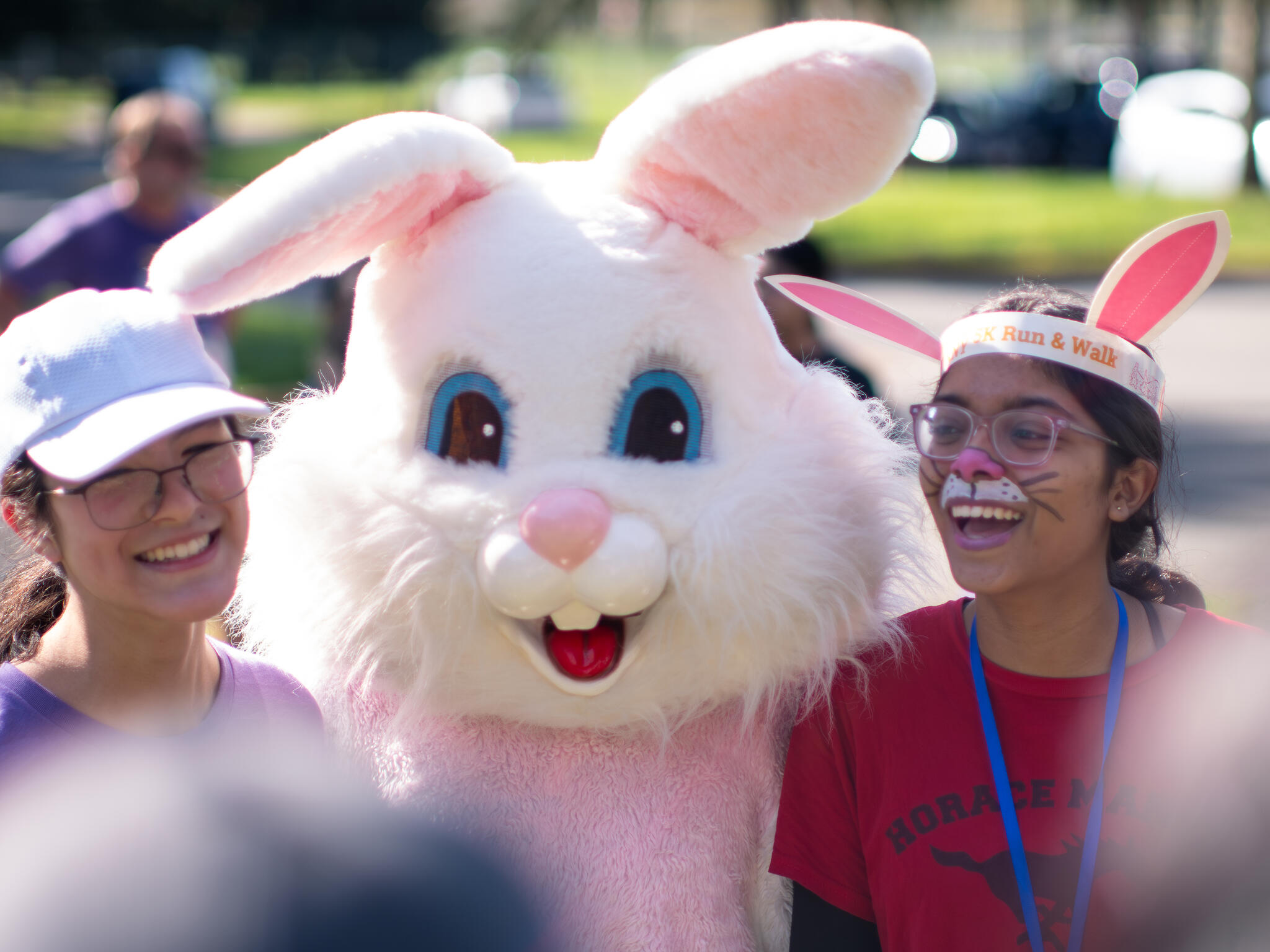 A beautiful spring-themed race through Sammamish River trail, how else ...