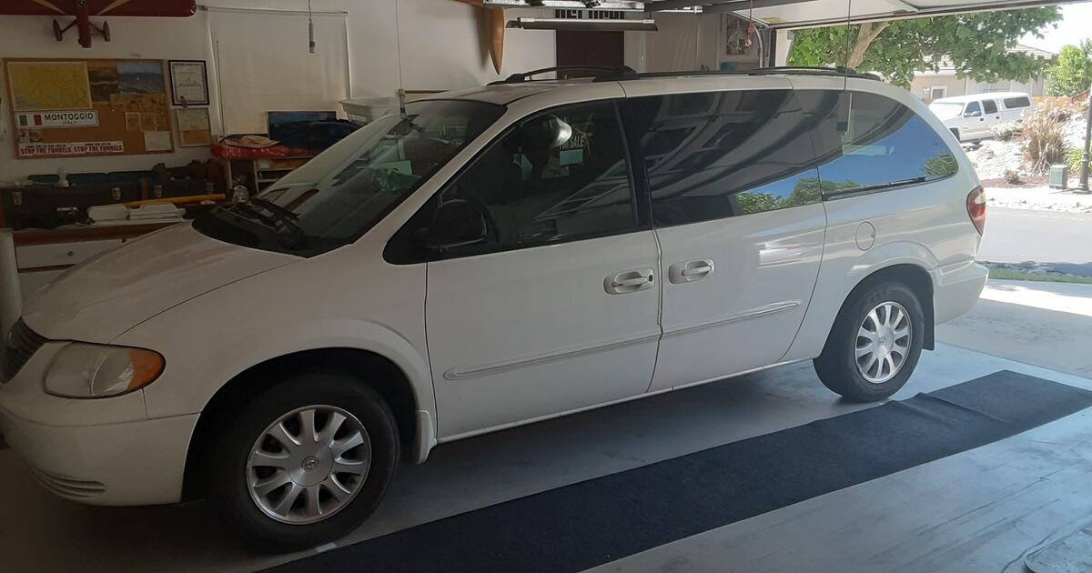2003 Chrysler Town and Country Minivan for $3800 in Rio Vista, CA | For ...