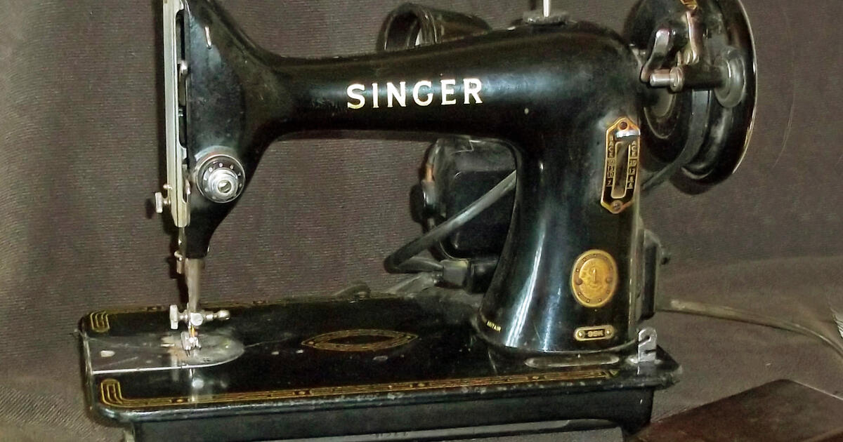 Antique Singer Sewing Machine for $25 in La Canada Flintridge, CA | For ...