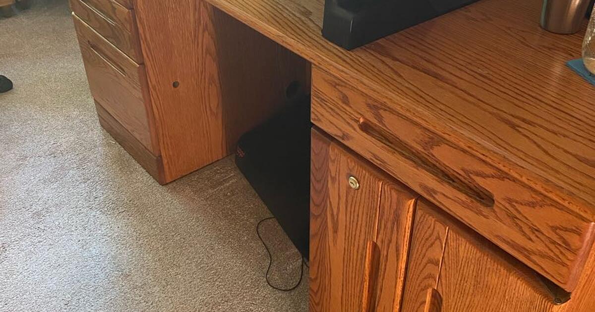 Free Oak Computer Desk for Free in Bellingham, WA | For Sale & Free ...