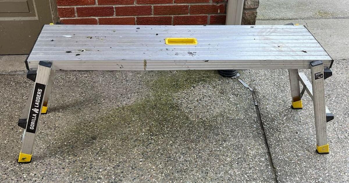 Gorilla Ladders Work Platform for Free in Huntington Woods, MI | For ...