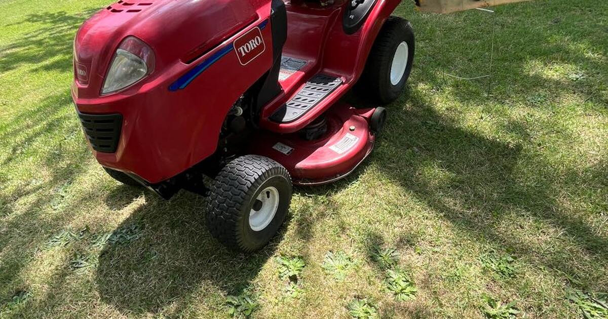 Toro 20hp LX 426 42” lawn tractor for $675 in Lindenwold, NJ | For Sale ...