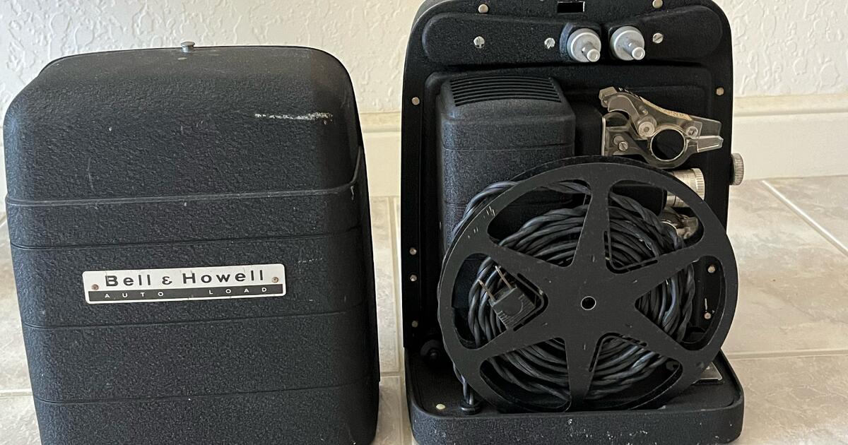 Bell and Howell Projector Model 256 8MM Auto Load for $25 in Tamarac ...