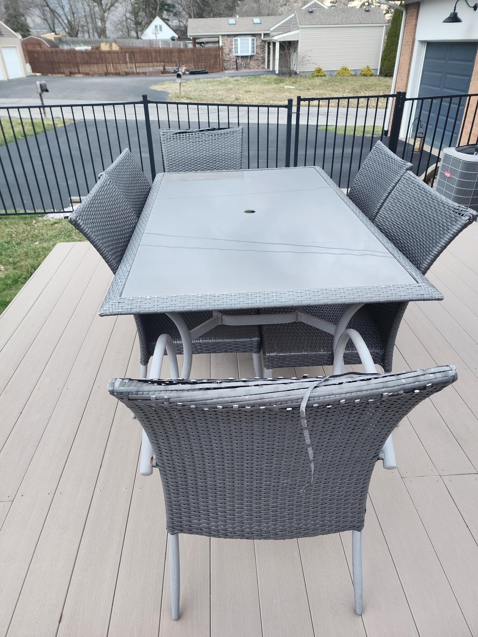 Price Drop: USED Patio Dining Set for Free in Beaver Falls, PA | For ...