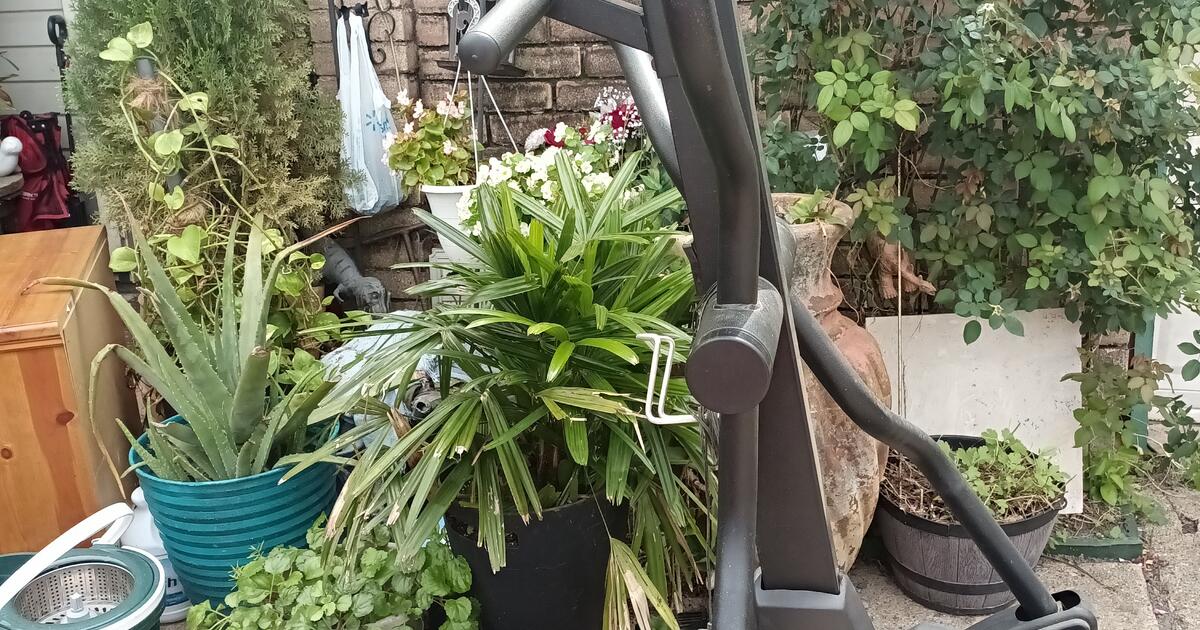 New balance 10k for $250 in Houston, TX | For Sale & Free — Nextdoor