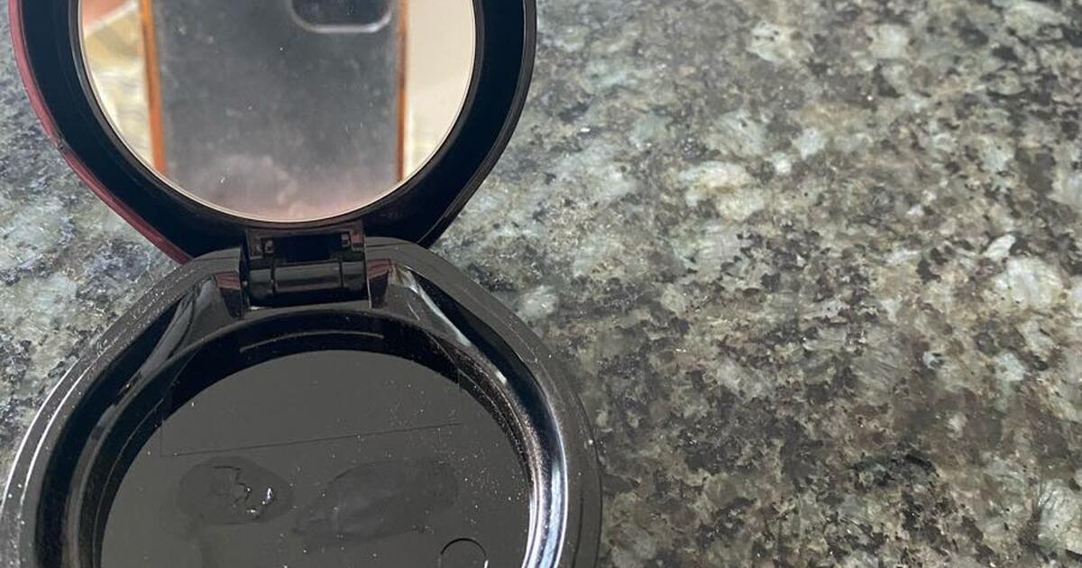 Free Shiseido Empty Makeup Compact for Free in Arlington, VA | For Sale ...