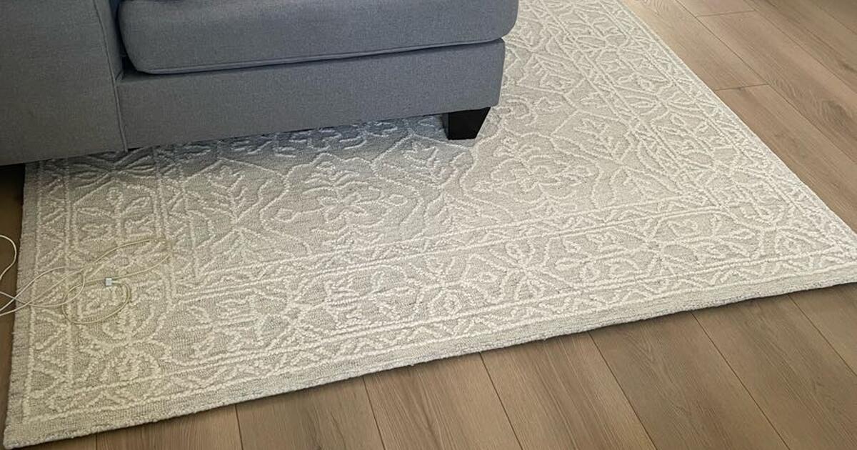 Large Beige Area Rug for $175 in Menifee, CA | For Sale & Free — Nextdoor