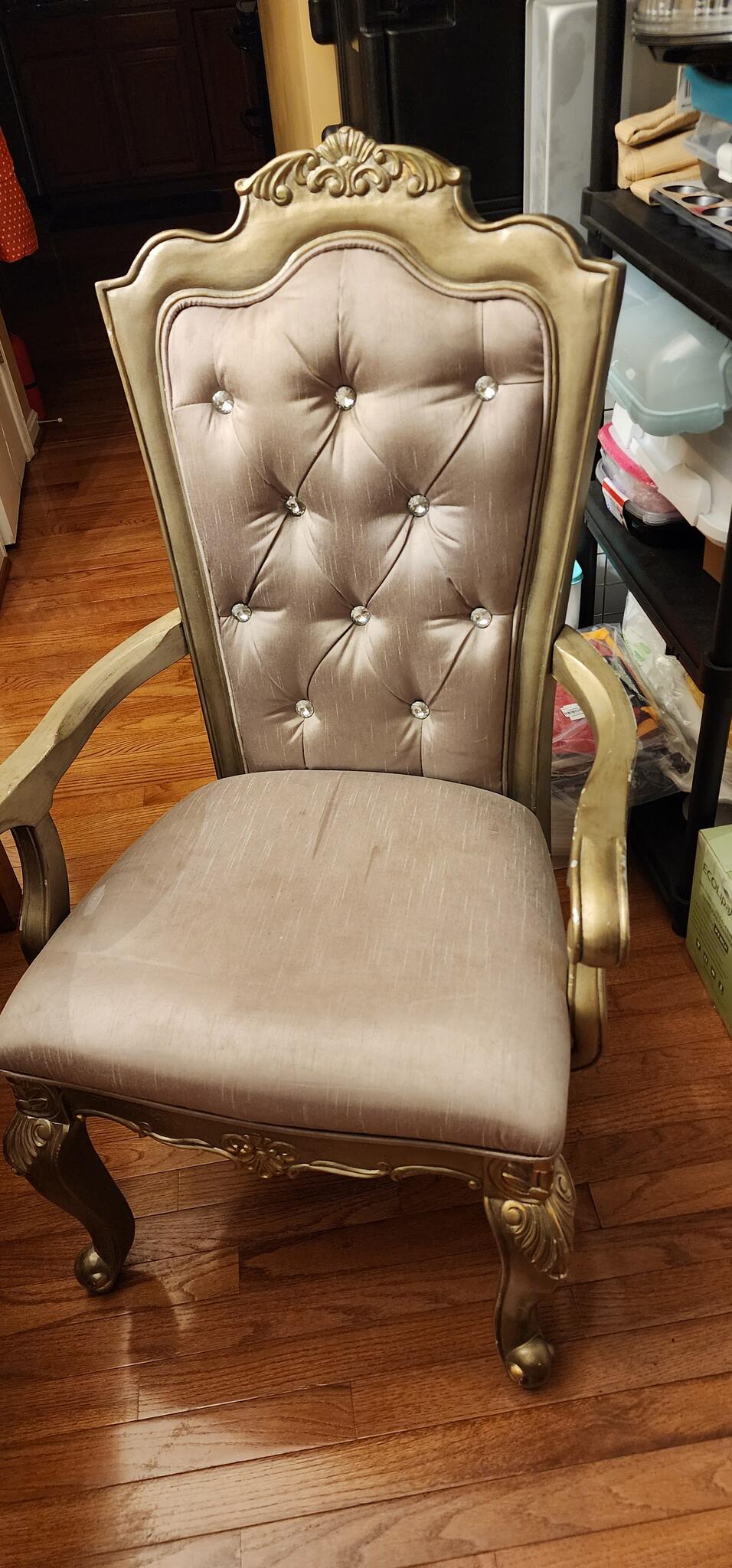 Preloved Royalty Chairs With Embellished Rhinestones Made In Vietnam ...