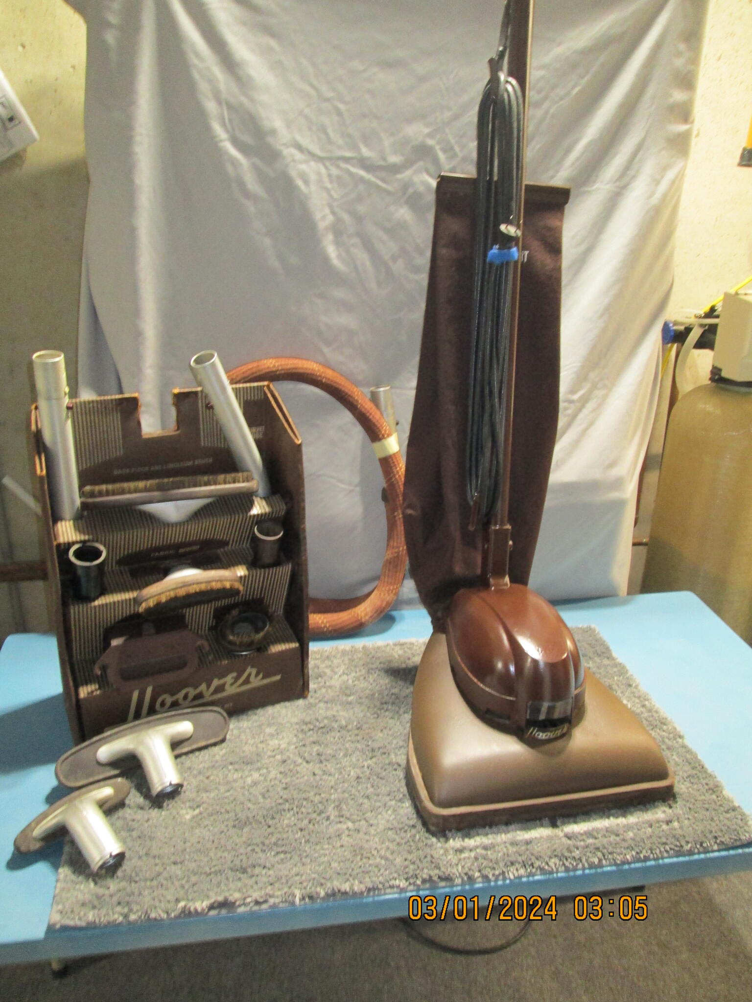 A rare find HOOVER MODEL # 28 for $150 in Grand Rapids, MI | For Sale ...