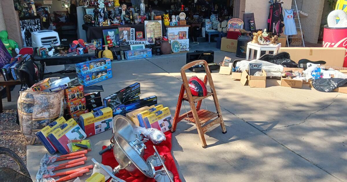 HUGE YARD SALE 43rd Ave And Union Hills SAT THE 13th & SUN 14th 700AM ...