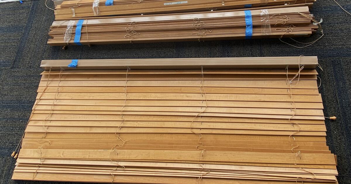 6 Horizontal Wooden Slat Vertical Draw Window Coverings for Free in ...