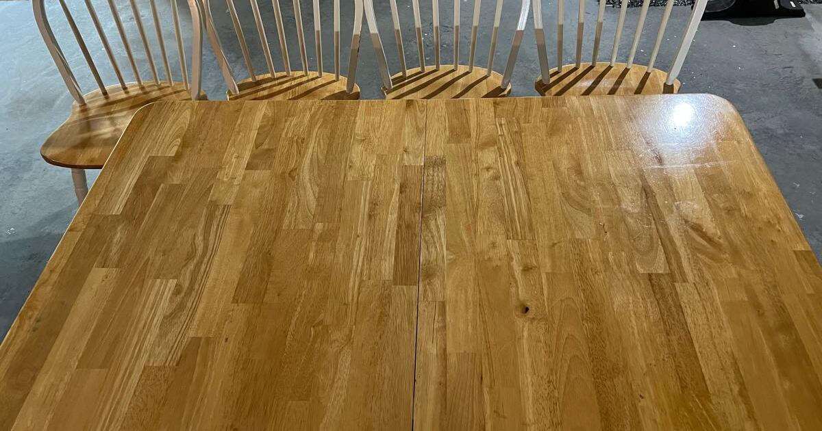 Butcher Block table & chairs for $30 in Union, KY | Finds — Nextdoor