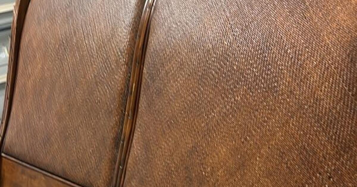 Used “Tommy Bahama” looking king bed+new twin beds and used box springs ...