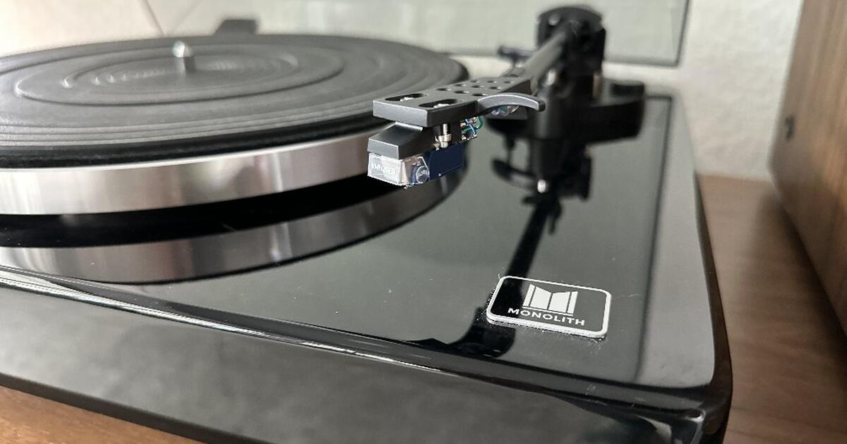 Monolith Turntable for $165 in Spring, TX | For Sale & Free — Nextdoor