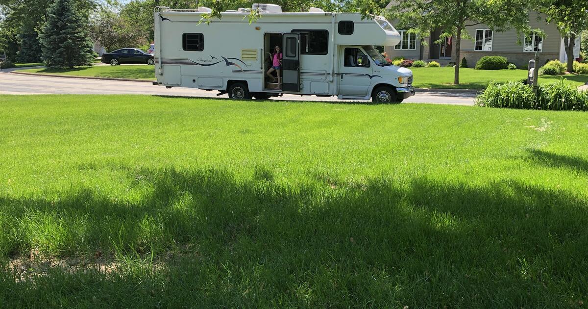 1997 Ford Shasta Cheyenne Motorhome RV for $5000 in Madison, WI | For ...