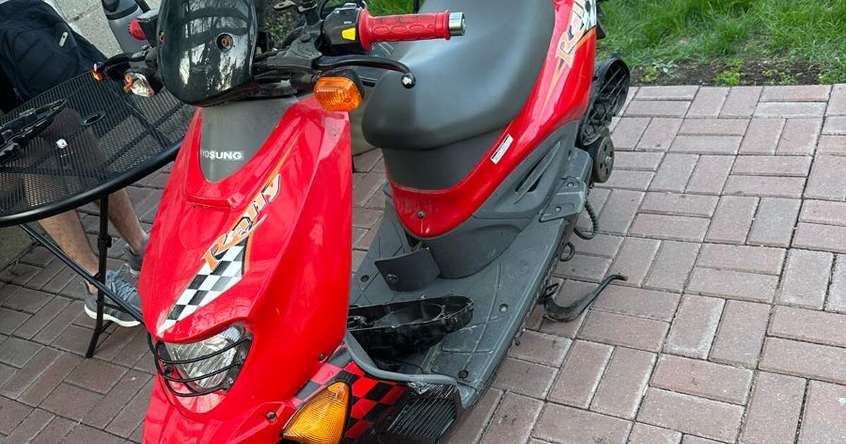 Hyosung Rally Moped for $20 in St Louis Park, MN | Finds — Nextdoor