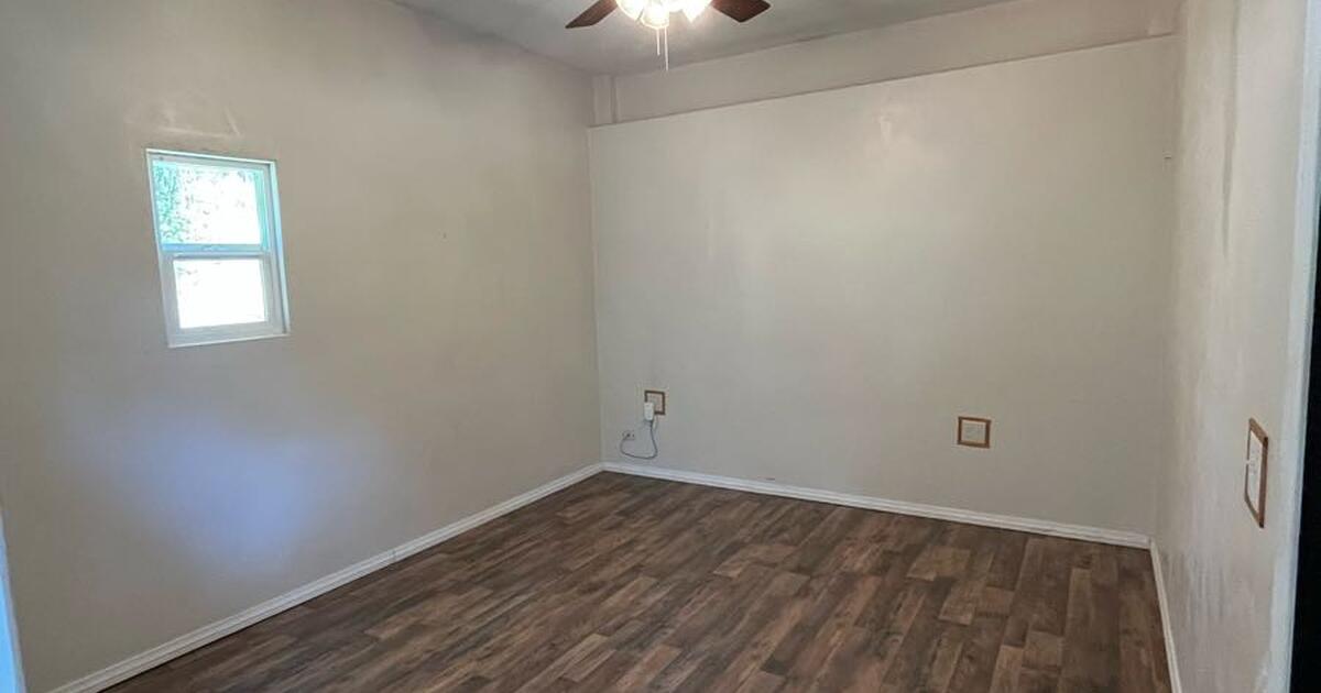 Small house for rent/ Se renta una casita for $1500 in Valley Center ...