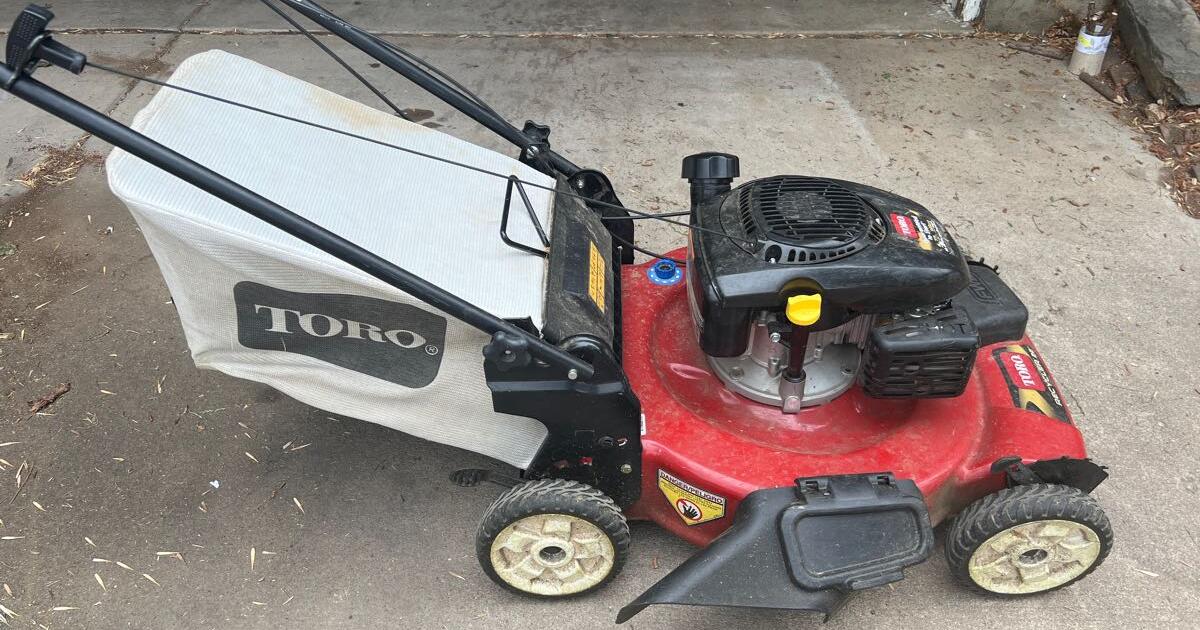 22 in. Toro Self Propelled Lawn Mower 149cc w/bagger for $105 in Fort Collins, CO | For Sale ...