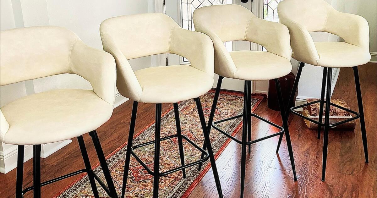 4 high top chairs for $150 in Palm Coast, FL | For Sale & Free — Nextdoor