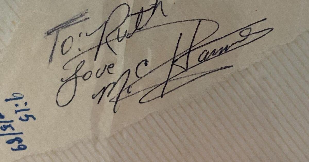 MC HAMMER 🎶 AUTOGRAPH for $50 in Stockton, CA | For Sale & Free — Nextdoor