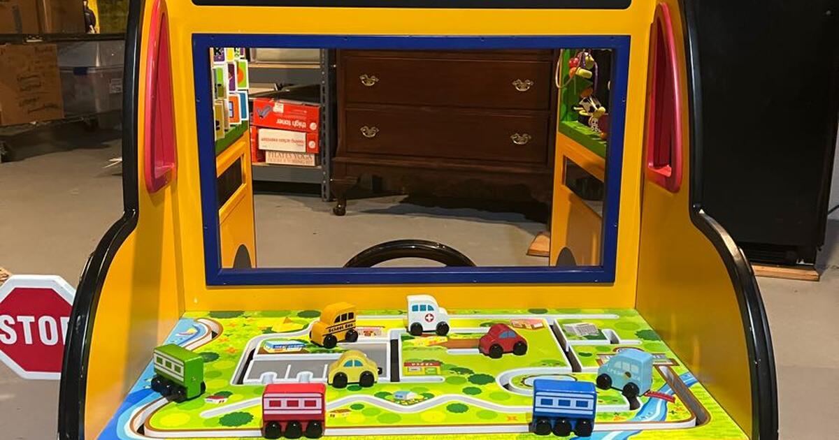Solid Wood School Bus Activity Center for $90 in Bingham Farms, MI ...
