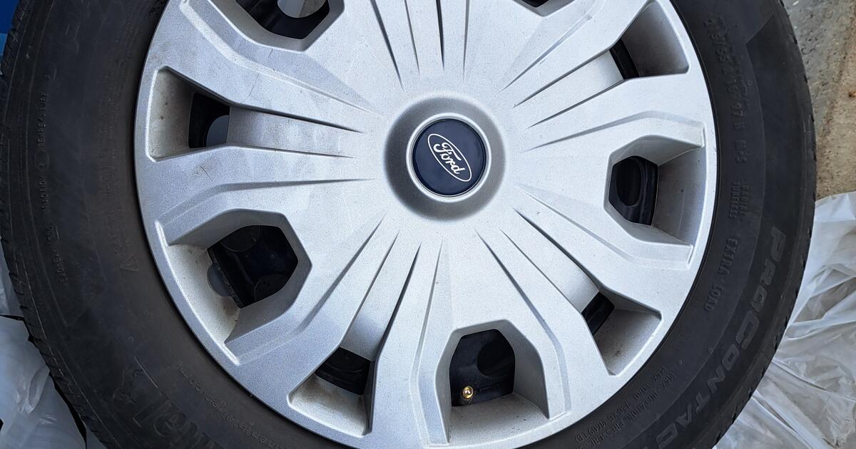 4 Tires, Rims, Caps, Lug Nuts in Howell, MI | For Sale & Free — Nextdoor