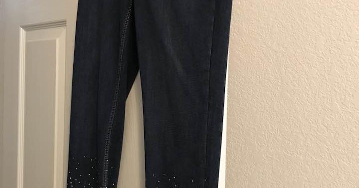 Capris, Shorts, and Bling Jeans for Free in Carrollton, TX | For Sale ...