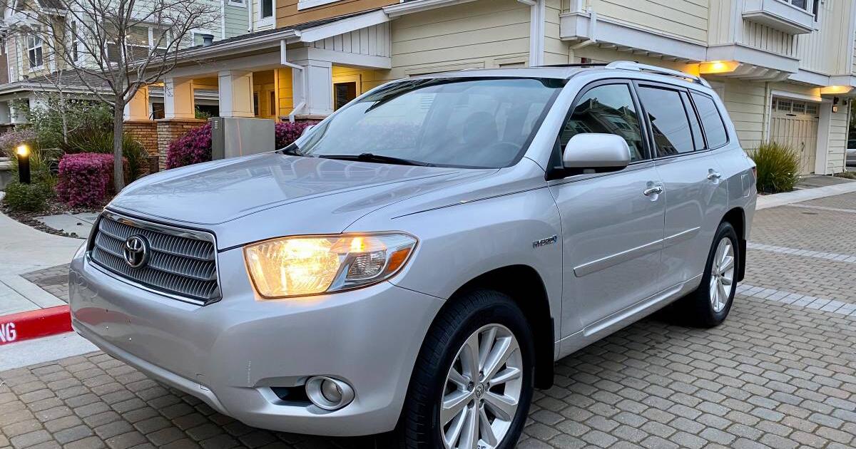 Silver 2008 Toyota Highlander Hybrid Limited Edition V6 for $4500 in ...