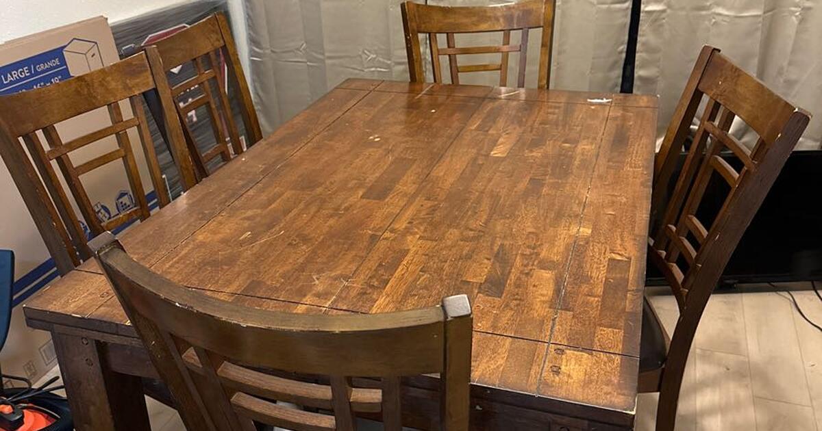 Free dining room table first come first serve in Baytown, TX | For Sale ...