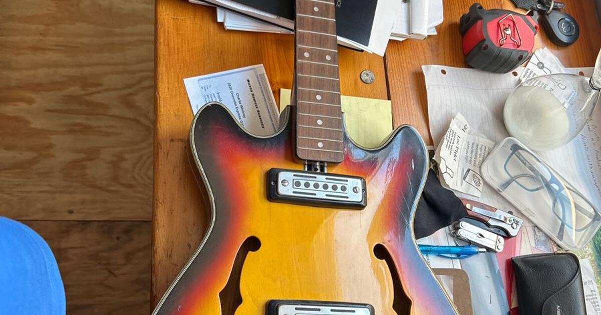 Teisco Del Ray for $25 in St. Petersburg, FL | For Sale & Free — Nextdoor